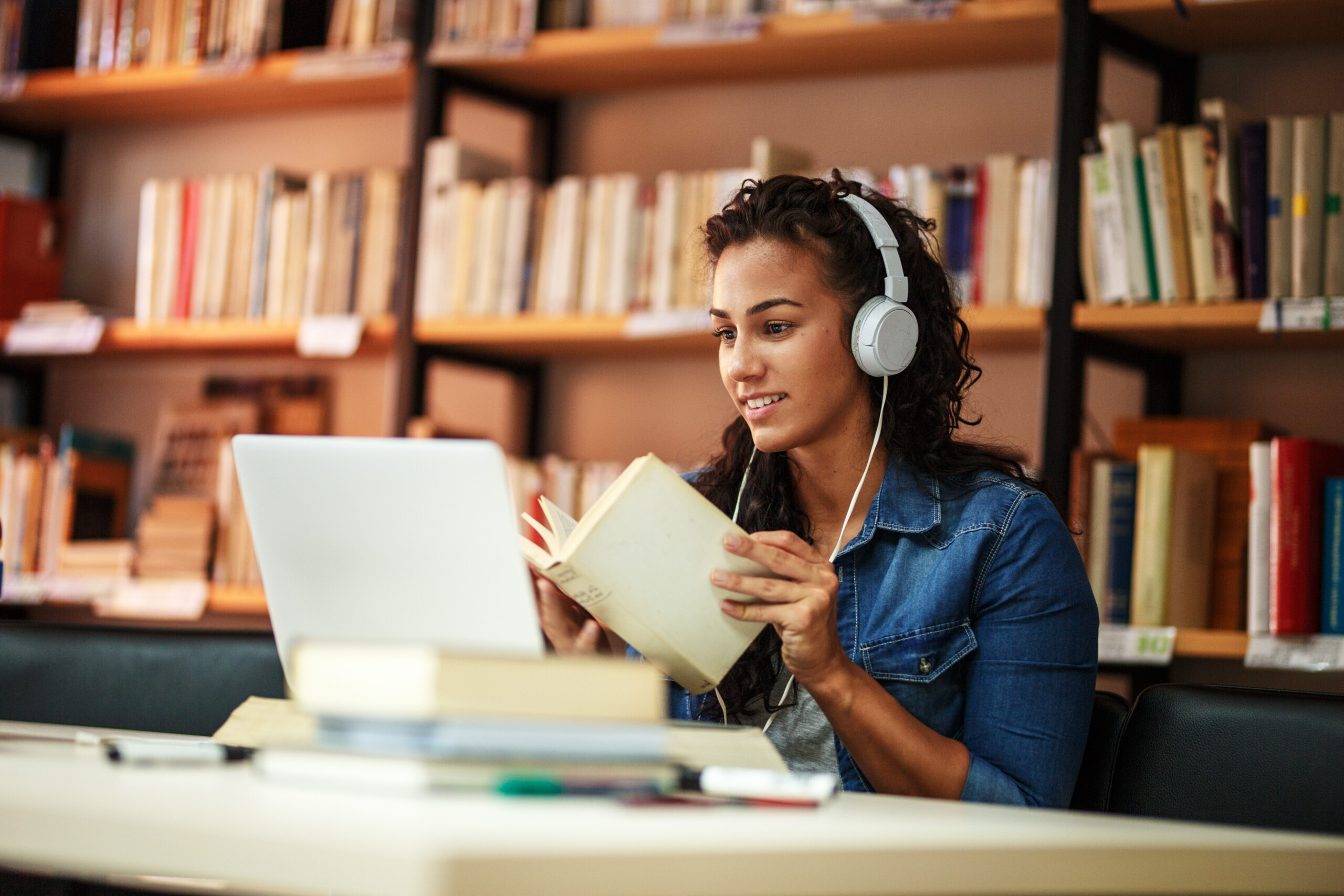 Guides & reports - Studyportals